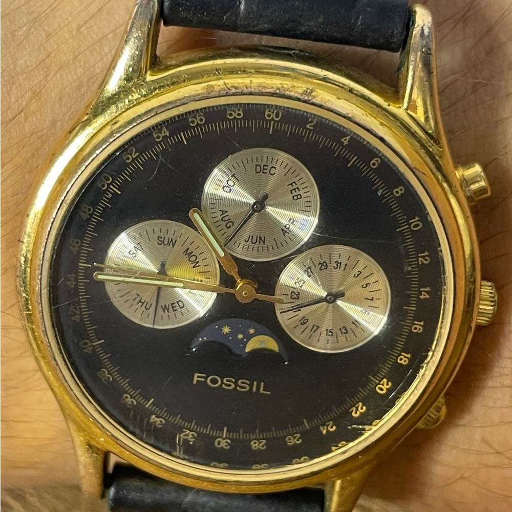 Vintage Moonphase Watch Fossil Black Dial 1990’s - Gem